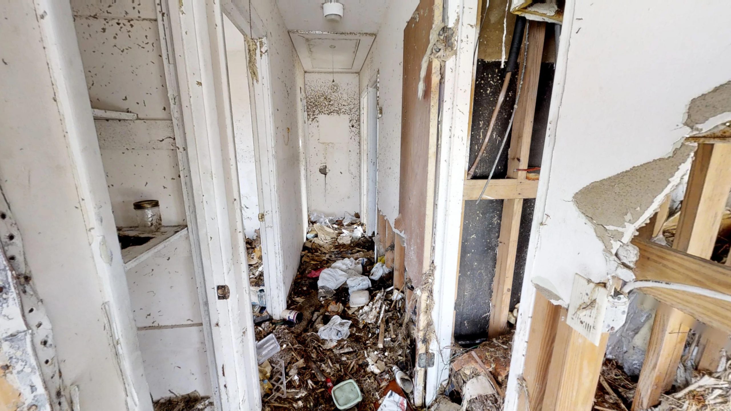 End of Tenancy Cleaning Explained | Rentokil Hygiene